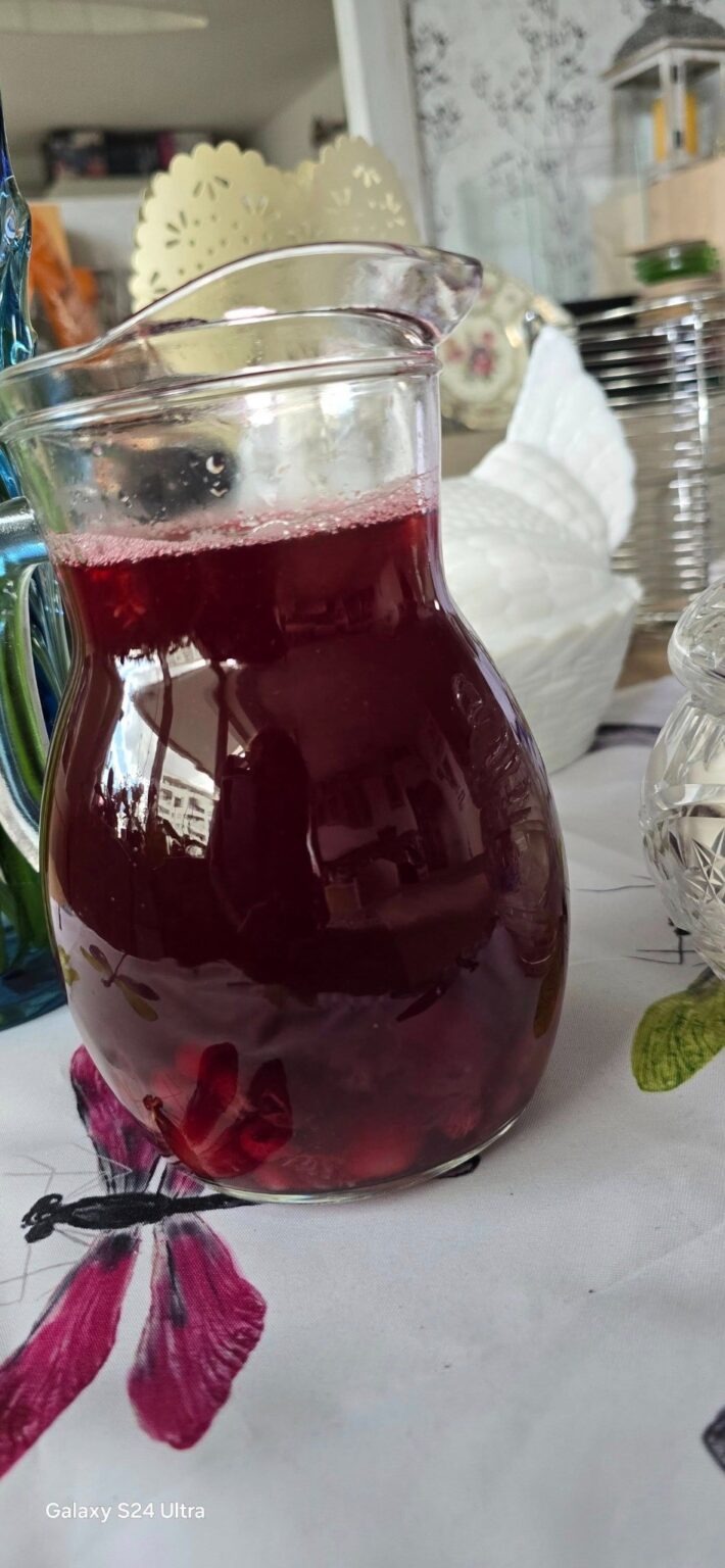 Polish Kompot – Traditional Summer Fruit Drink - old fashioned recipes
