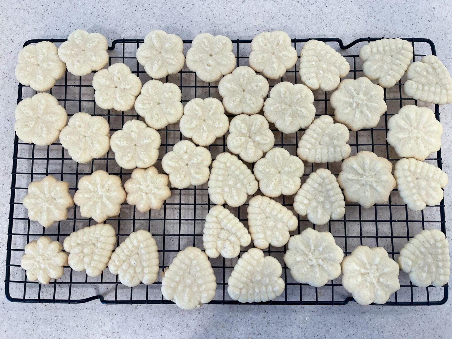 Classic Butter Spritz Cookies Recipe (No-Fail Tips) - old fashioned recipes